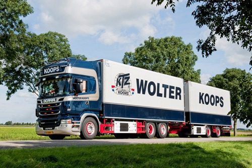 30 V8 Scania's voor Wolter Koops • TTM.nl