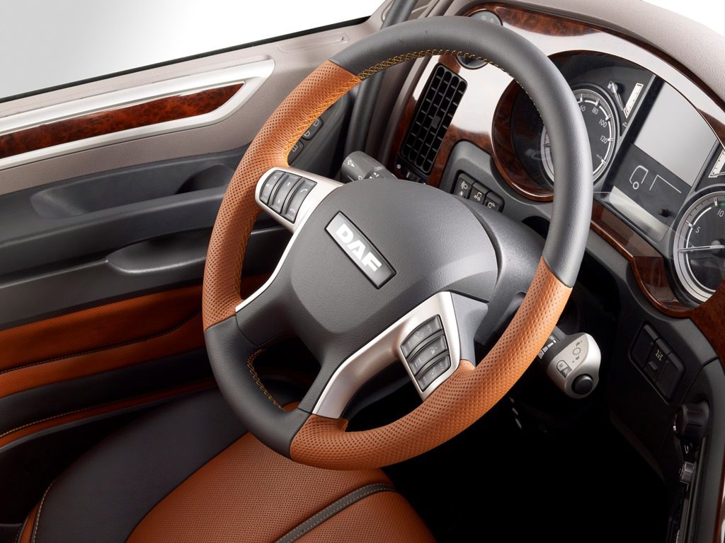 Foto’s: DAF introduceert Predictive Cruise Control • TTM.nl