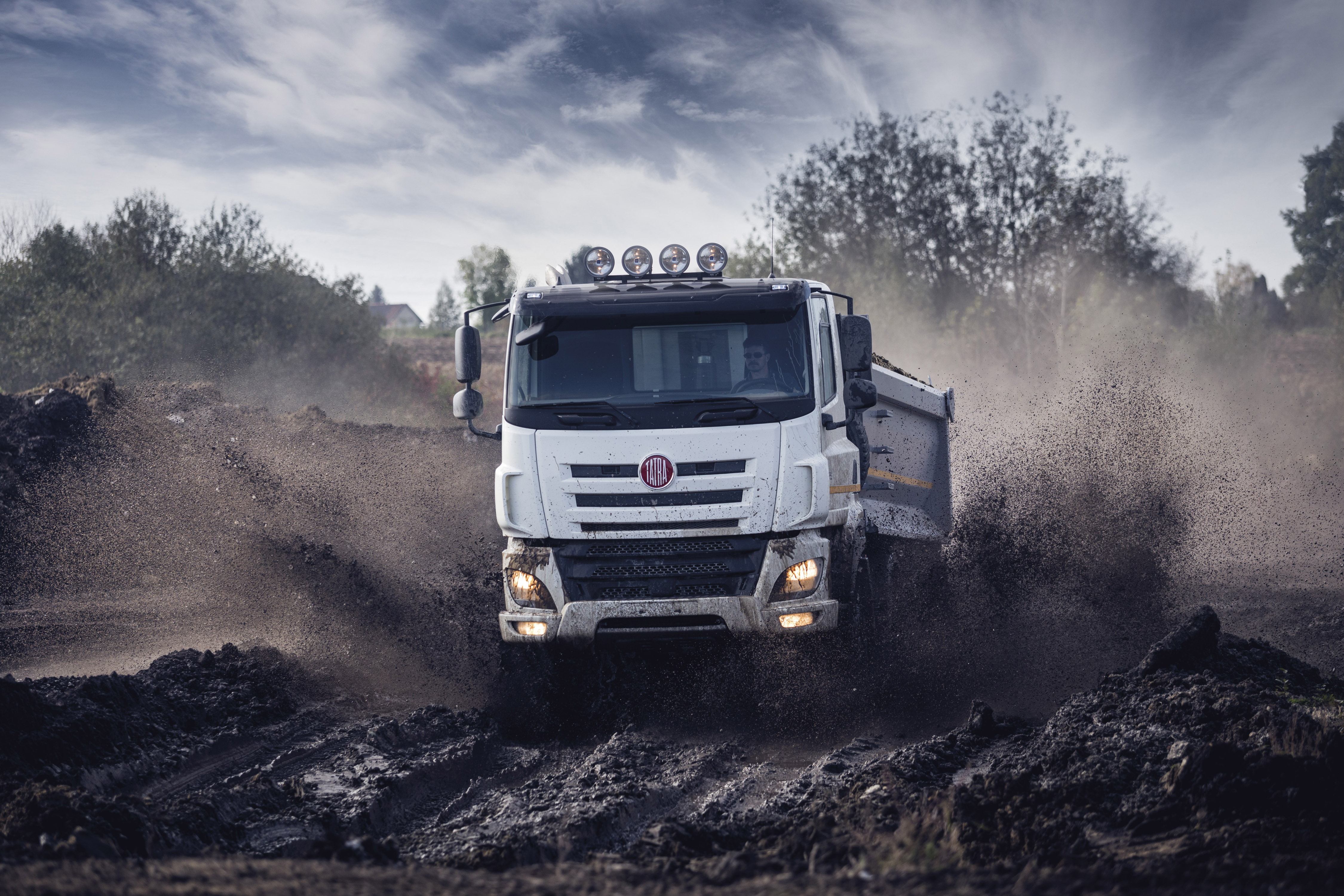 Foto’s: Dit is de nieuwe Tatra Phoenix Euro 6 • TTM.nl