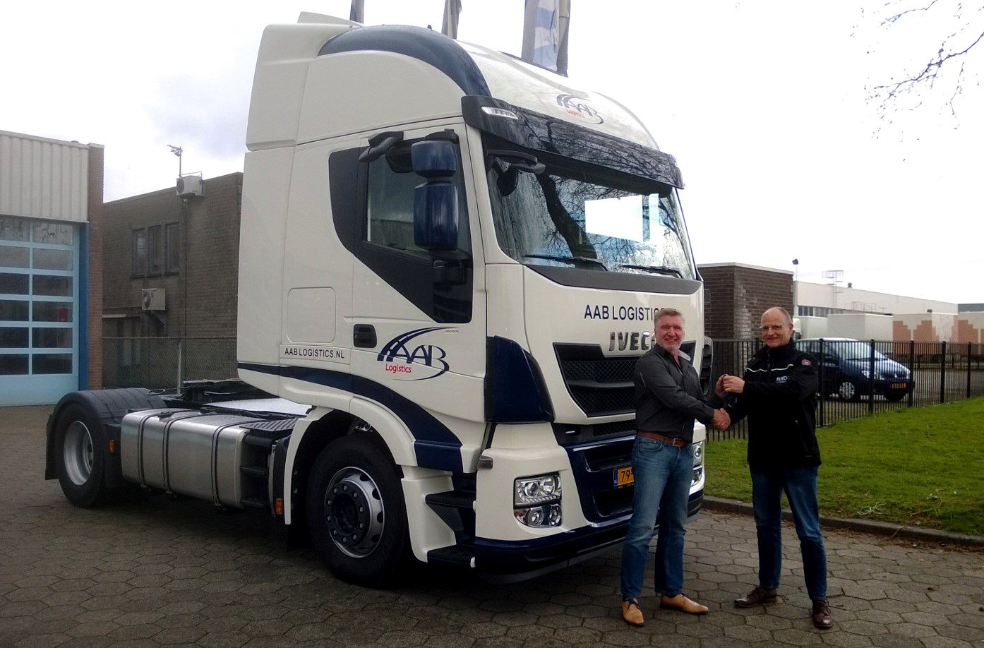Iveco Stralis Hi-Way voor AAB Logistics • TTM.nl