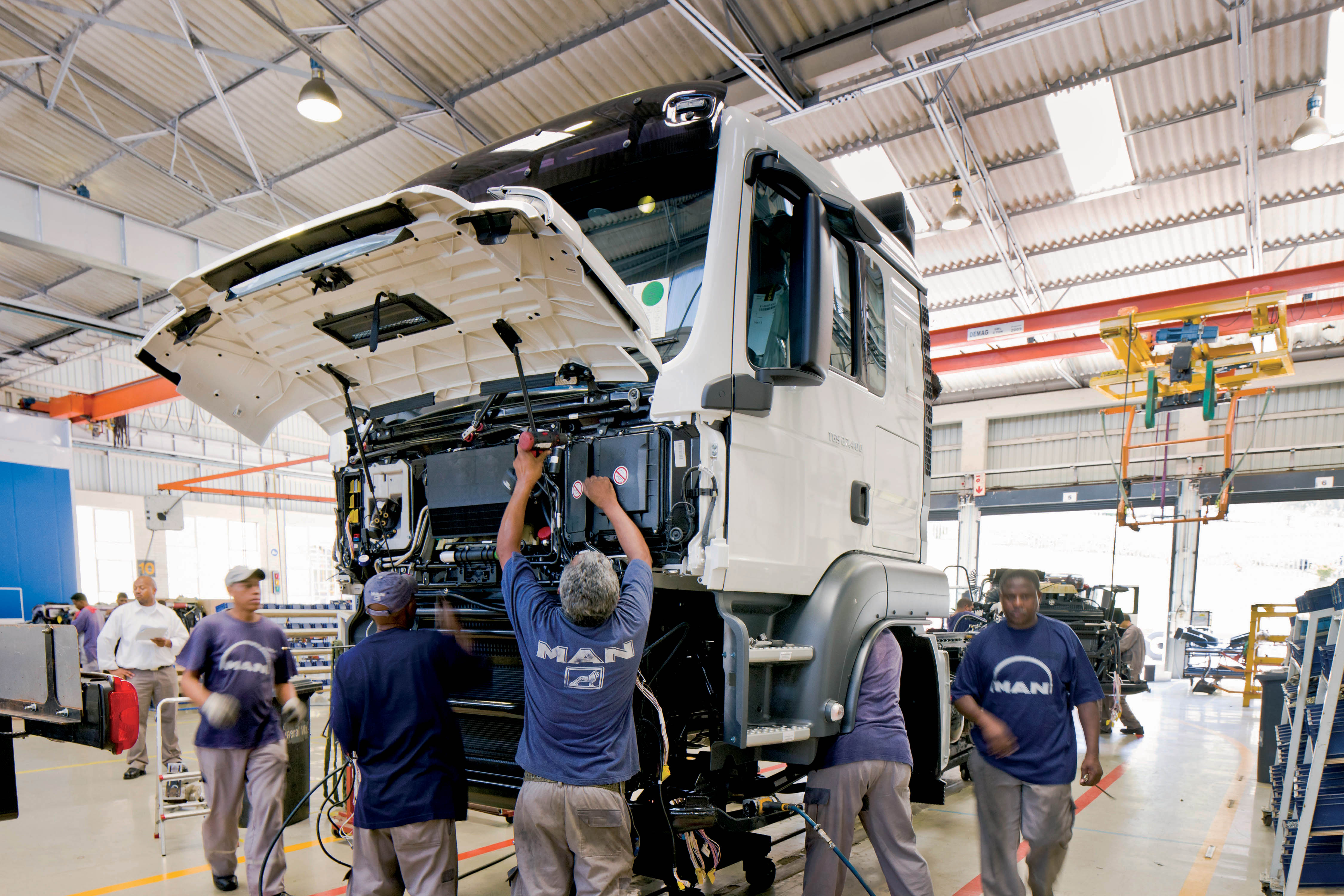 MAN investeert in eerste CO2-neutrale fabriek • TTM.nl