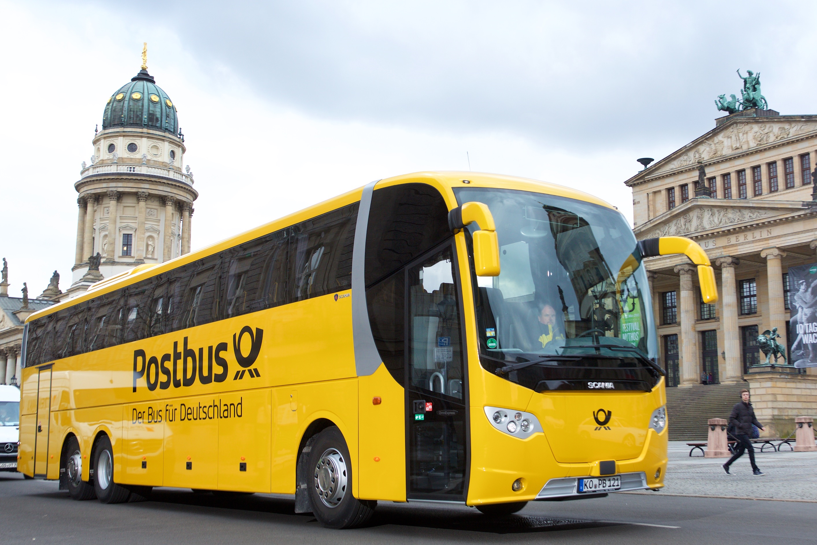 Deutsche Post gaat bussen gebruiken voor pakketvervoer • TTM.nl