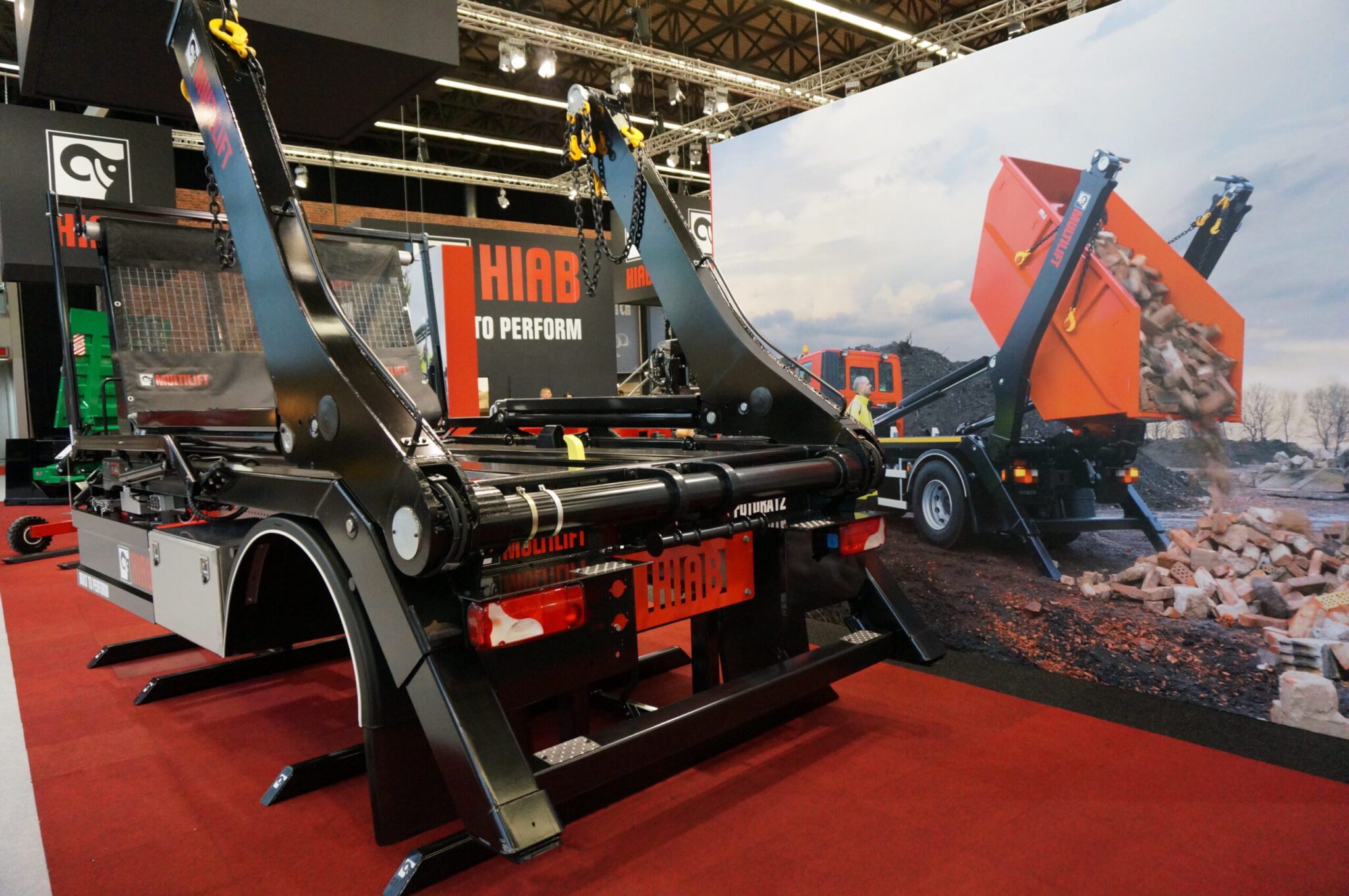 Hiab presenteert MULTILIFT Futura • TTM.nl