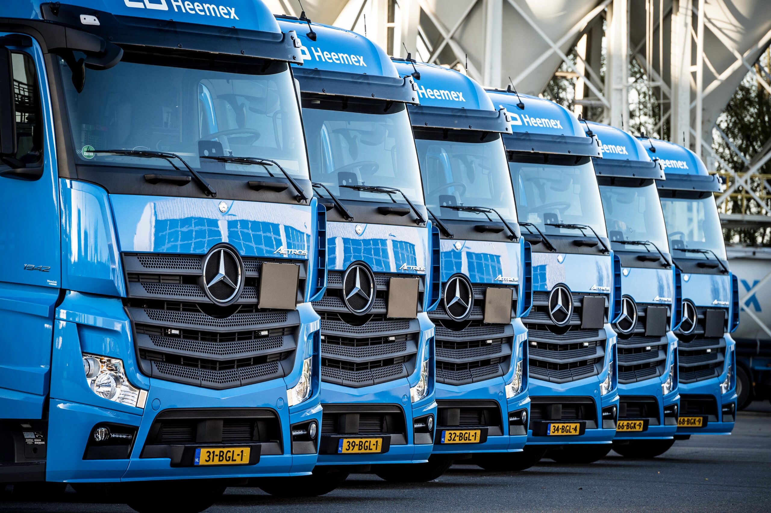 Heemex vergelijkt motoren Actros • TTM.nl