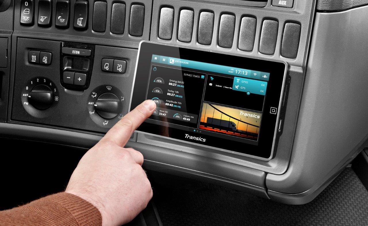 Vos Deventer installeert 300 nieuwe boordcomputers • TTM.nl
