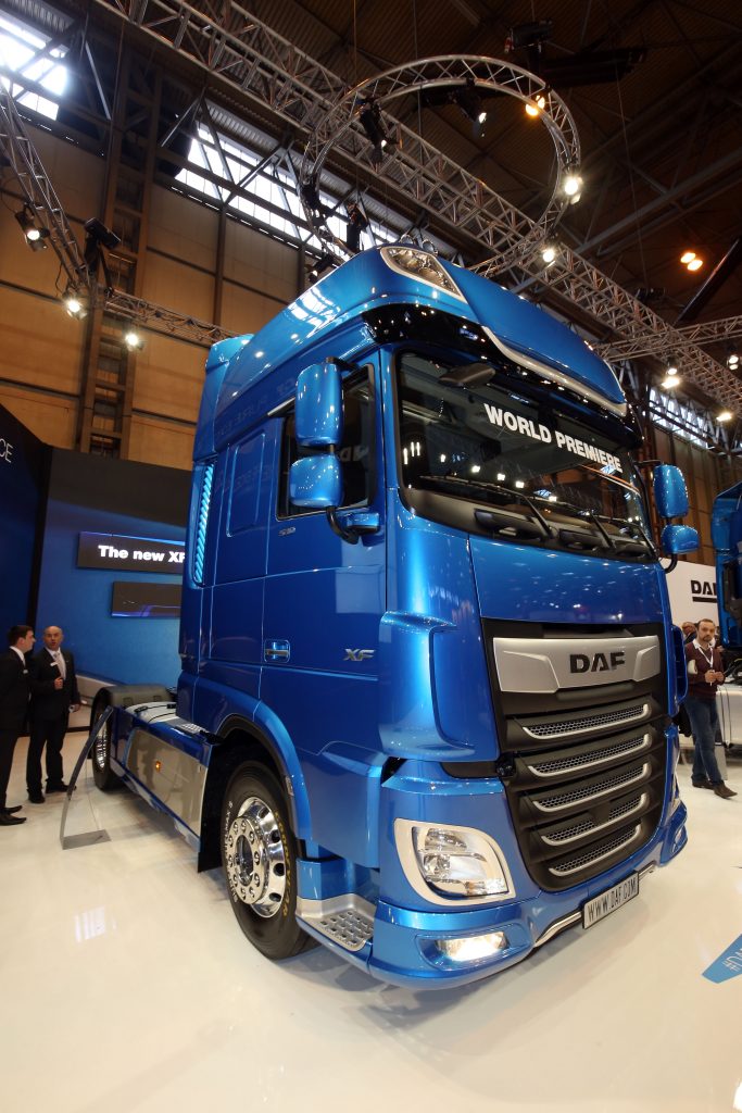 Foto’s en VIDEO – DAF presenteert forse vernieuwingen CF en XF • TTM.nl