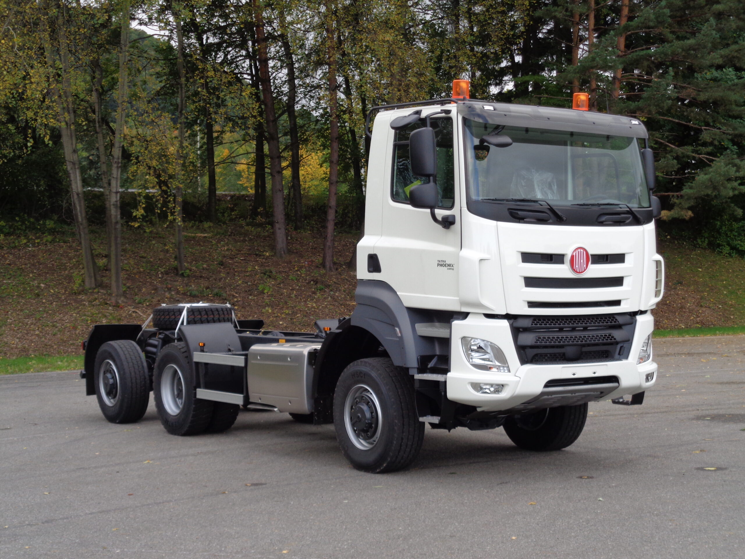 Foto’s: Tatra Phoenix 6x6 widespread • TTM.nl