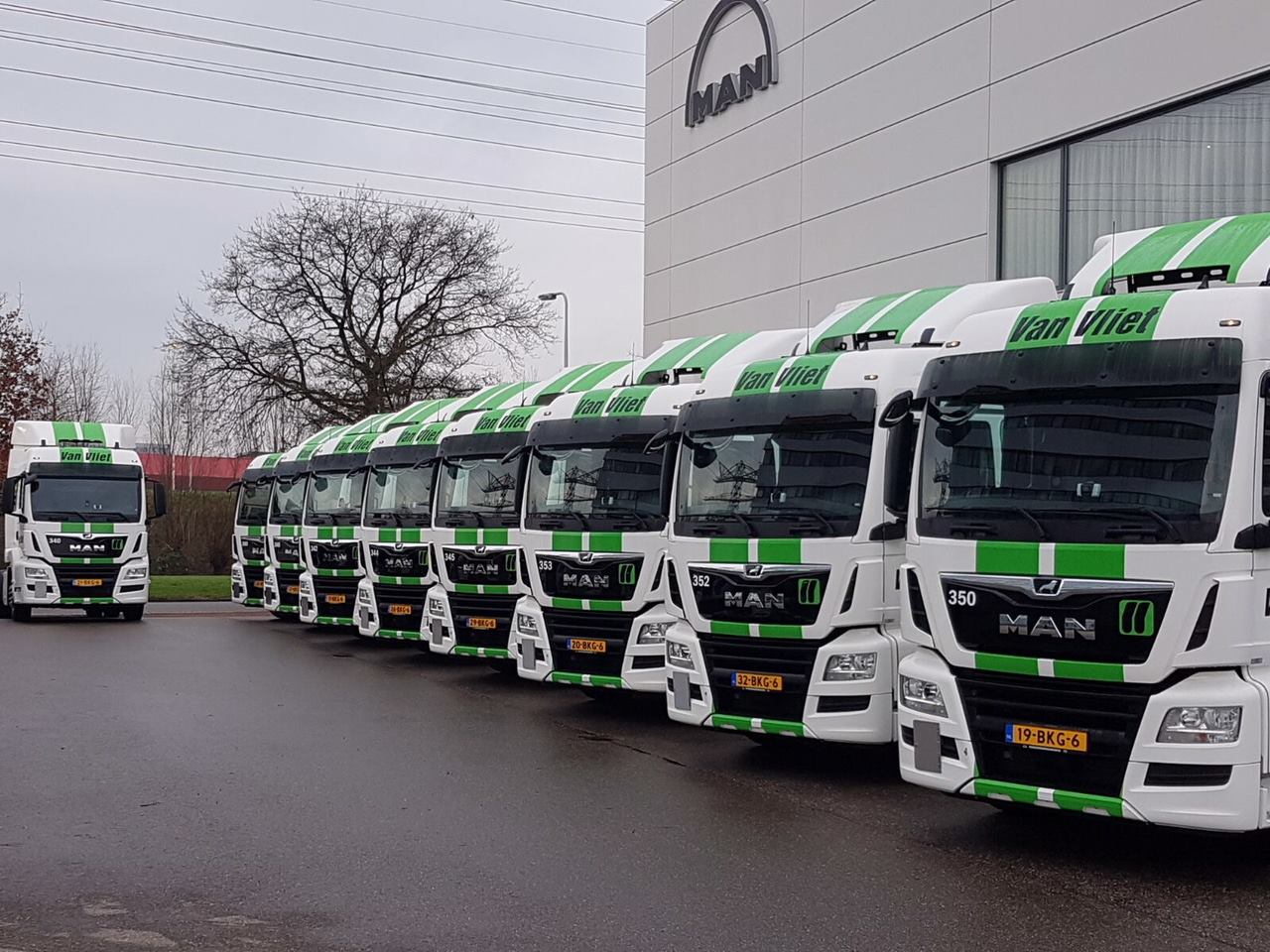 VIDEO – Van Vliet start 2018 met 16 nieuwe MAN’s • TTM.nl