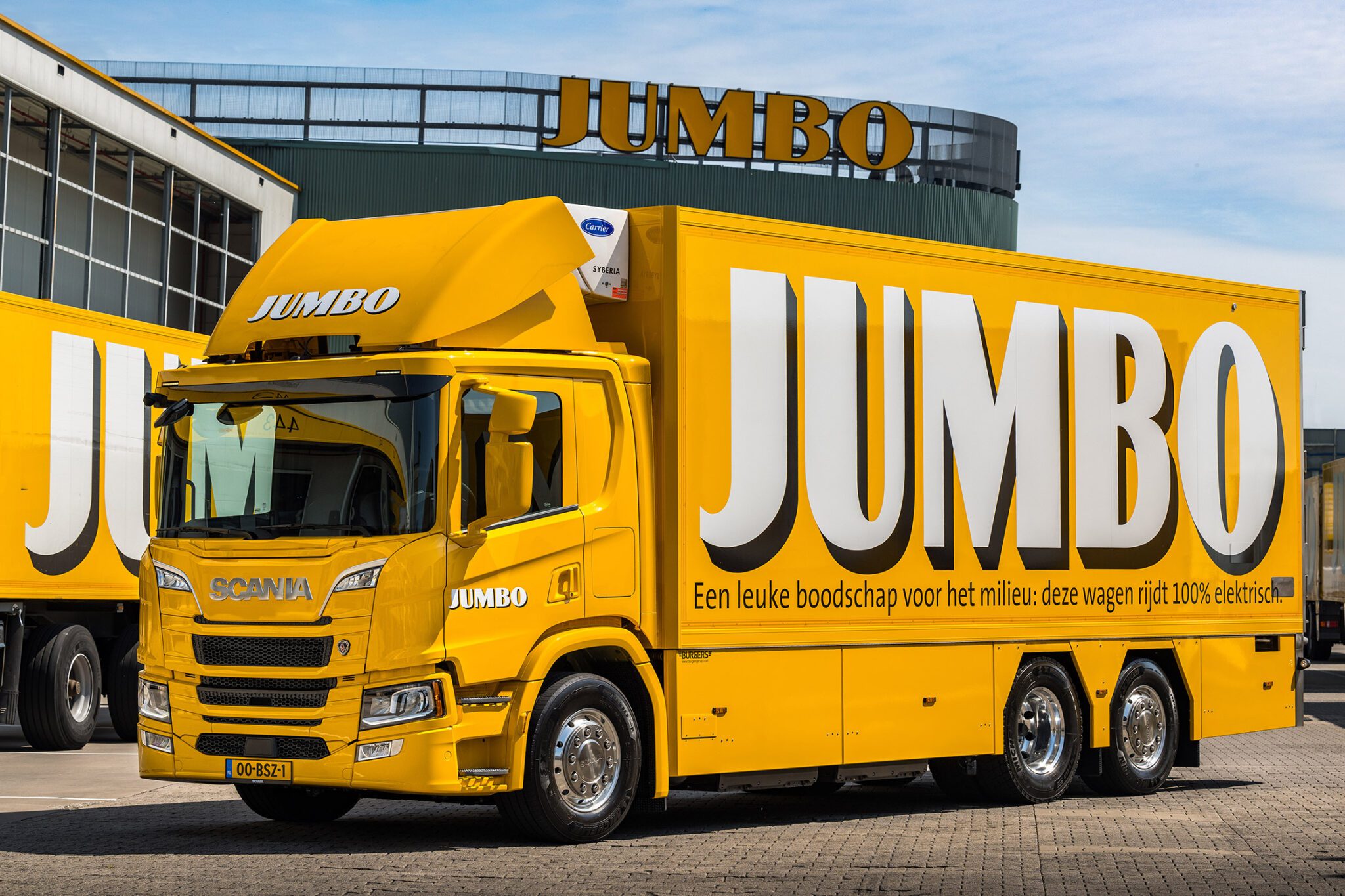 Jumbo zet elektrische Scania in • TTM.nl