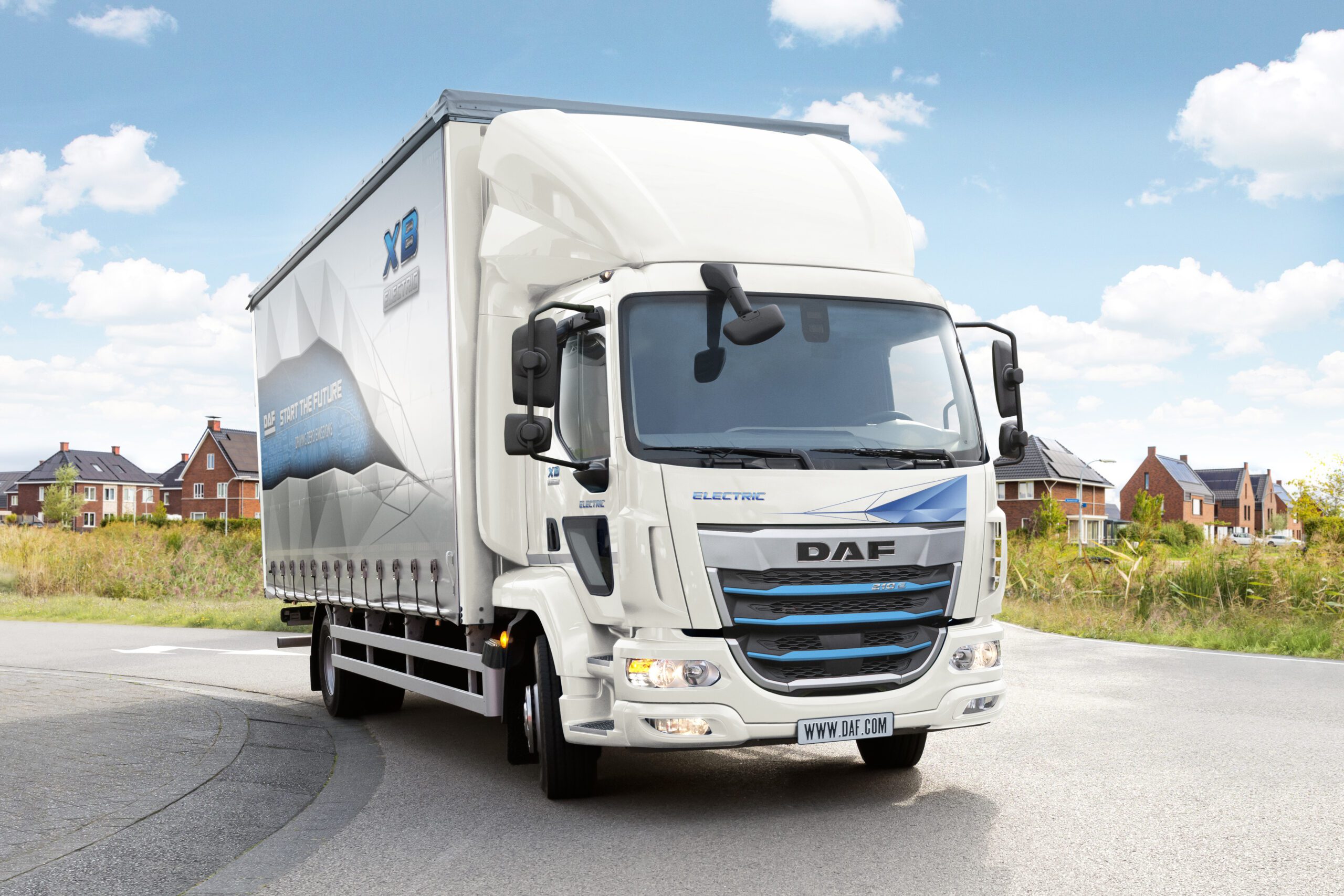 De nieuwe DAF LF heet XB • TTM.nl