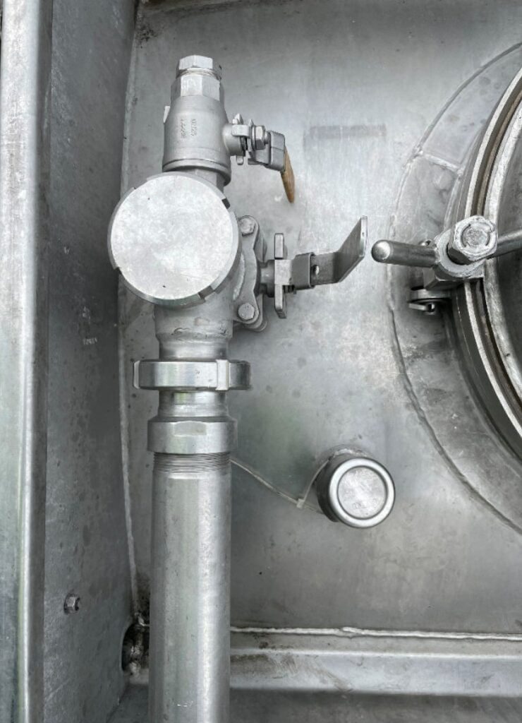 Inspectie controleert wegvervoer gevaarlijke stoffen in Oost-Gelderland ...