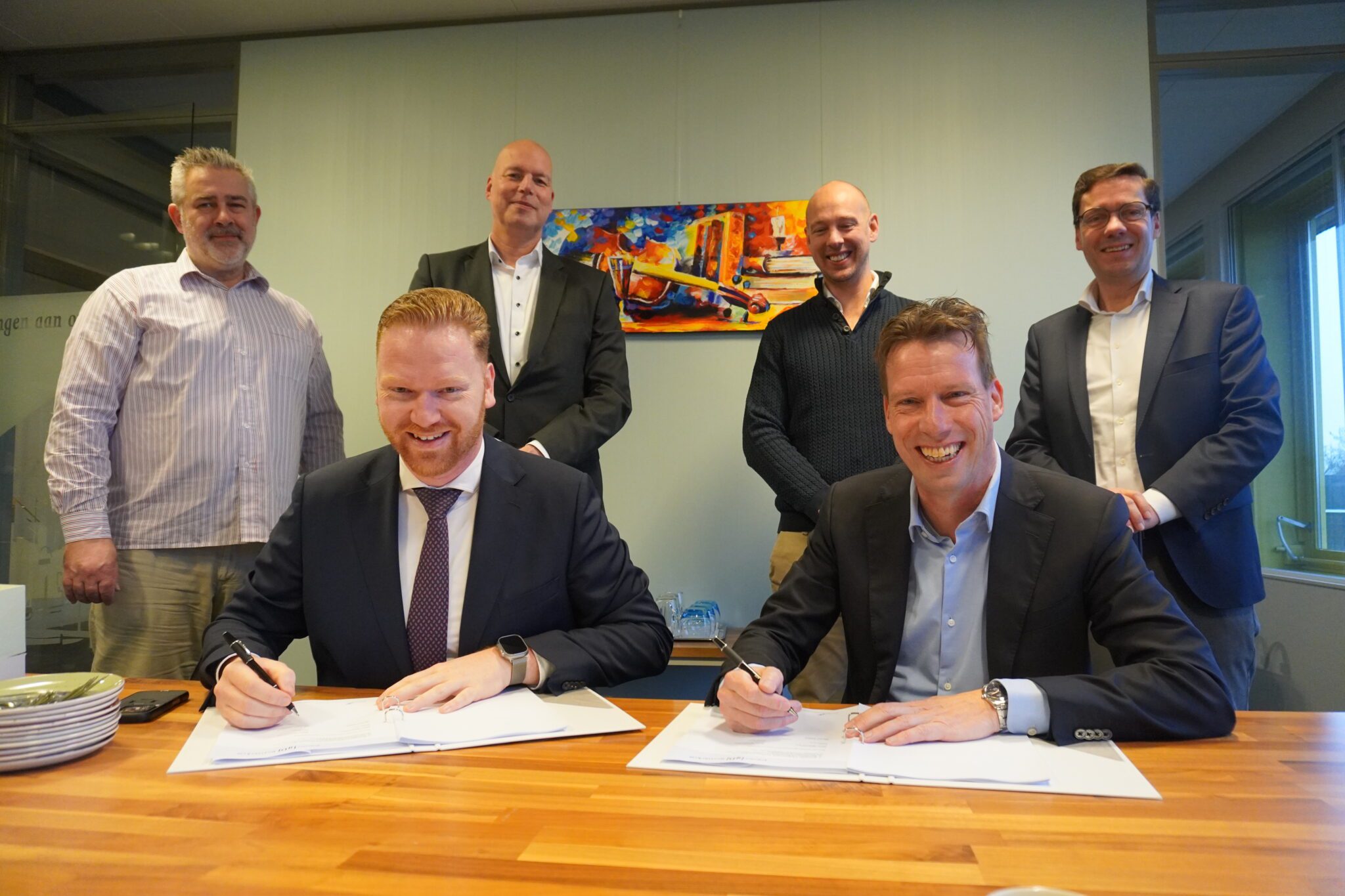 Rensa plant nieuwbouw met laadplein voor 66 elektrische trucks • TTM.nl