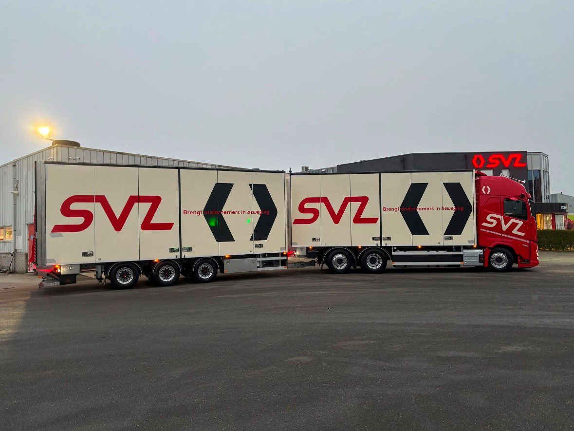 Volvo FH Aero zijladercombi voor SVZ • TTM.nl
