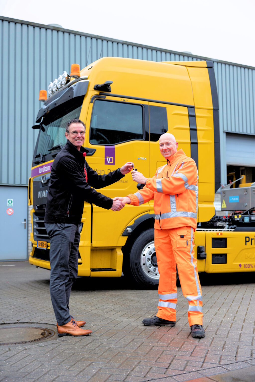 Van Doorn Geldermalsen eerste in NL met MAN eTGX • TTM.nl