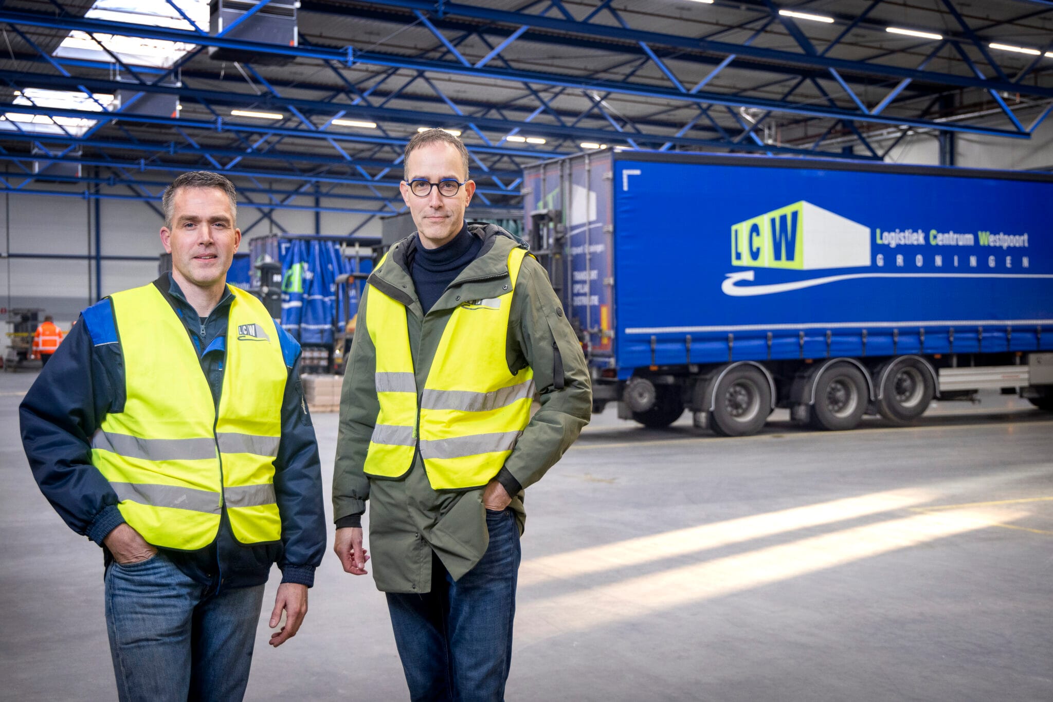 LCW Groningen haspelt met elektrische trucks en is net zo modern als vroeger • TTM.nl